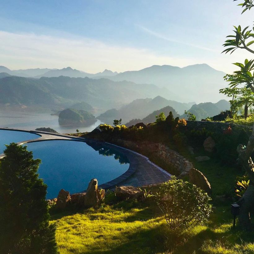 Bakhan Village Resort Hòa Bình nơi “Hạ Long trên cạn” đáng nghỉ dưỡng