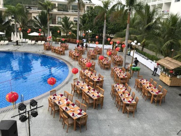 Review từ A đến Z về Diamond Bay Condotel Resort Nha Trang
