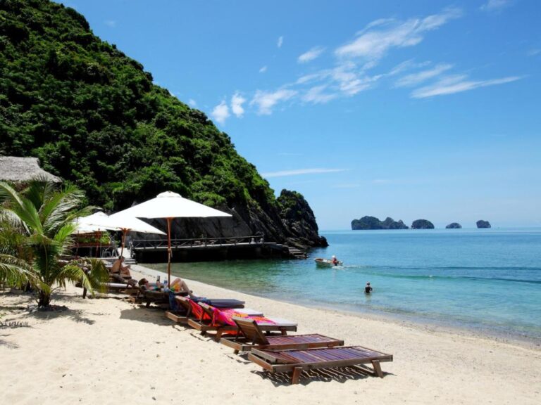 Monkey Island Resort - Khu nghỉ dưỡng xinh đẹp tại đảo Khỉ